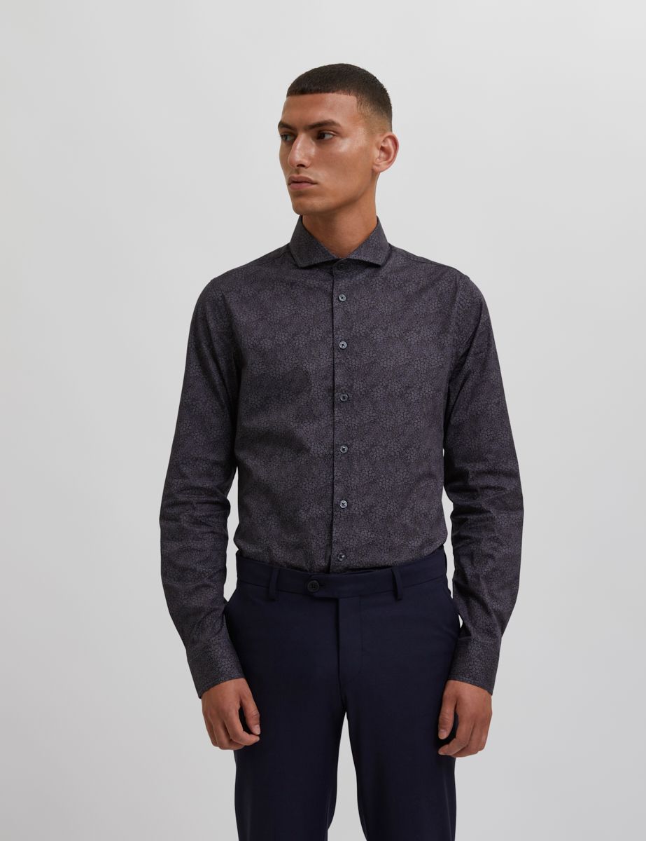 Skyrtur – Síða 2 – Karlmenn